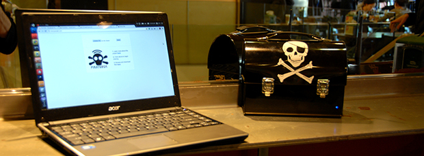 PirateBox, For All Your Wireless Dead Drop Needs | Hackaday