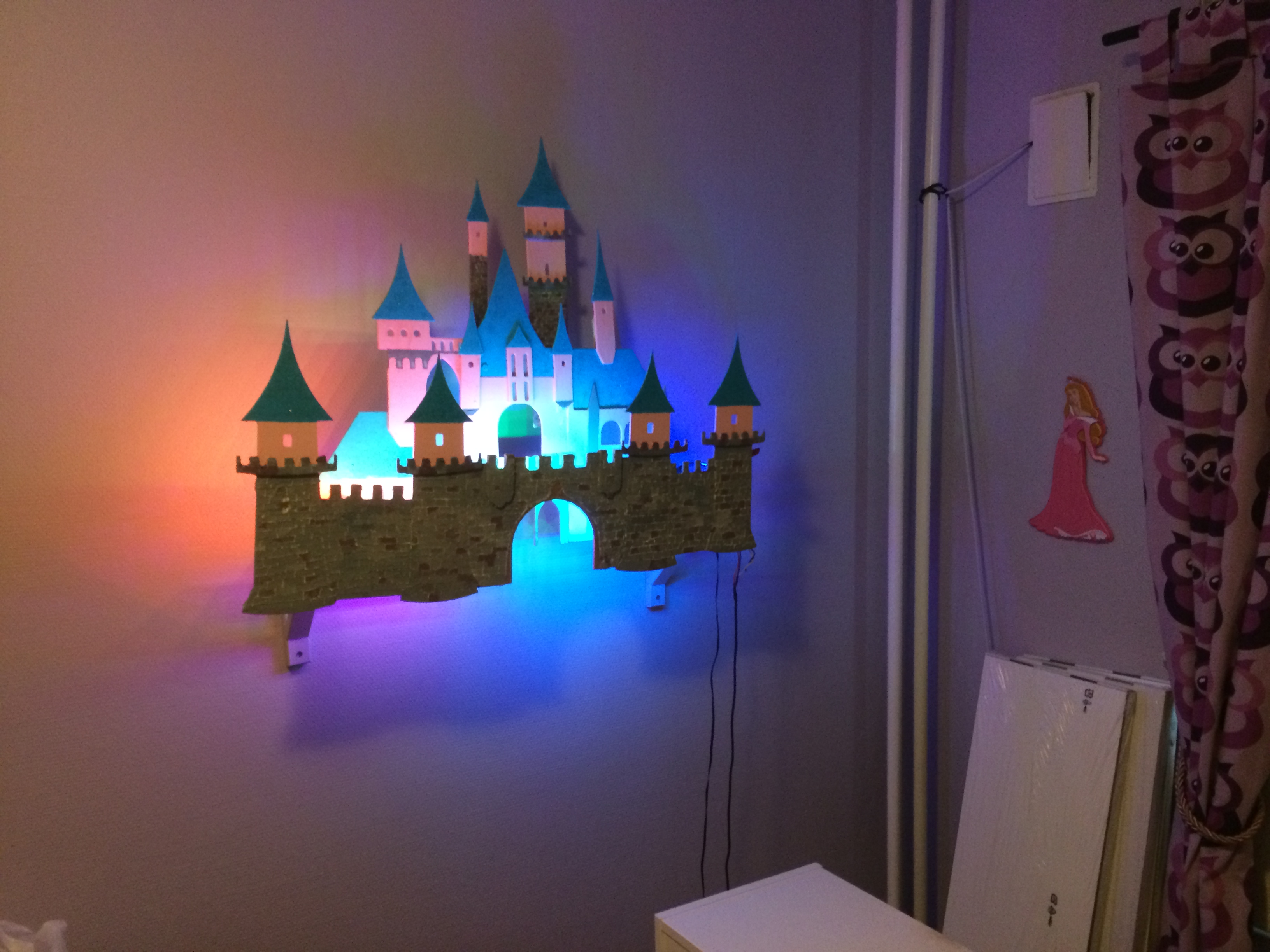 Baby’s Room Gets A Palace With This CNC Castle Decoration | Hackaday
