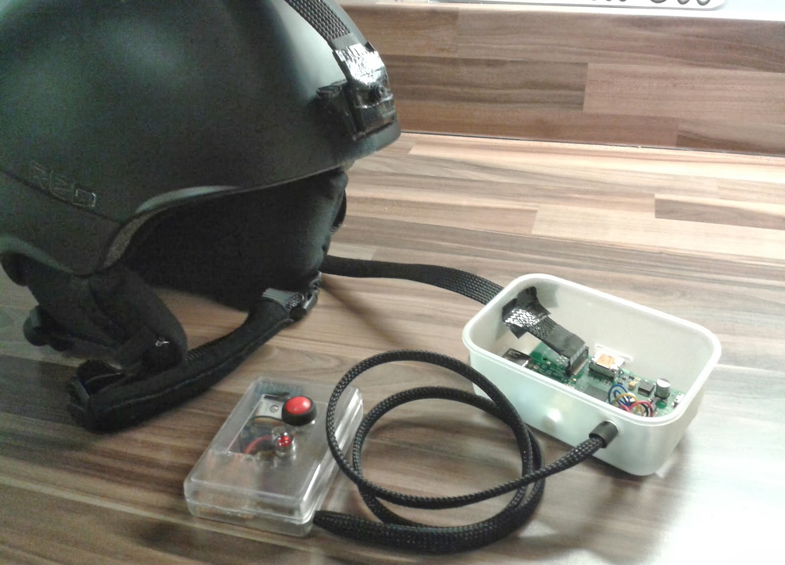 A Raspberry Pi Helmet Cam With GPS Logging | Hackaday