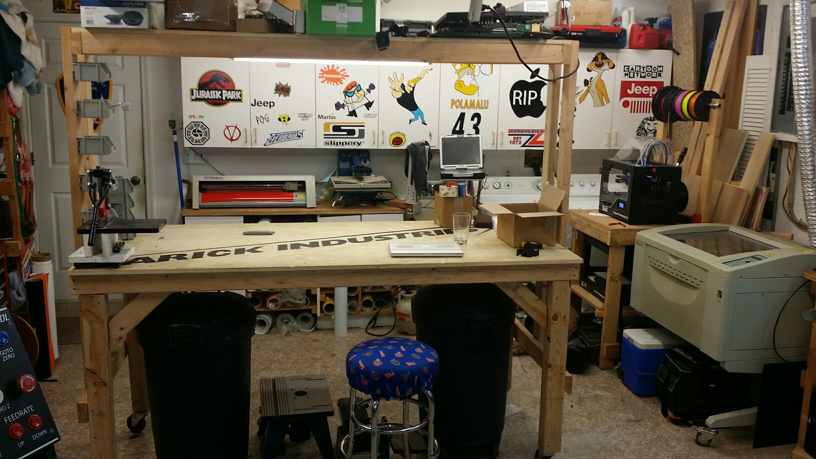 Welcome To The Garage Of The Future | Hackaday