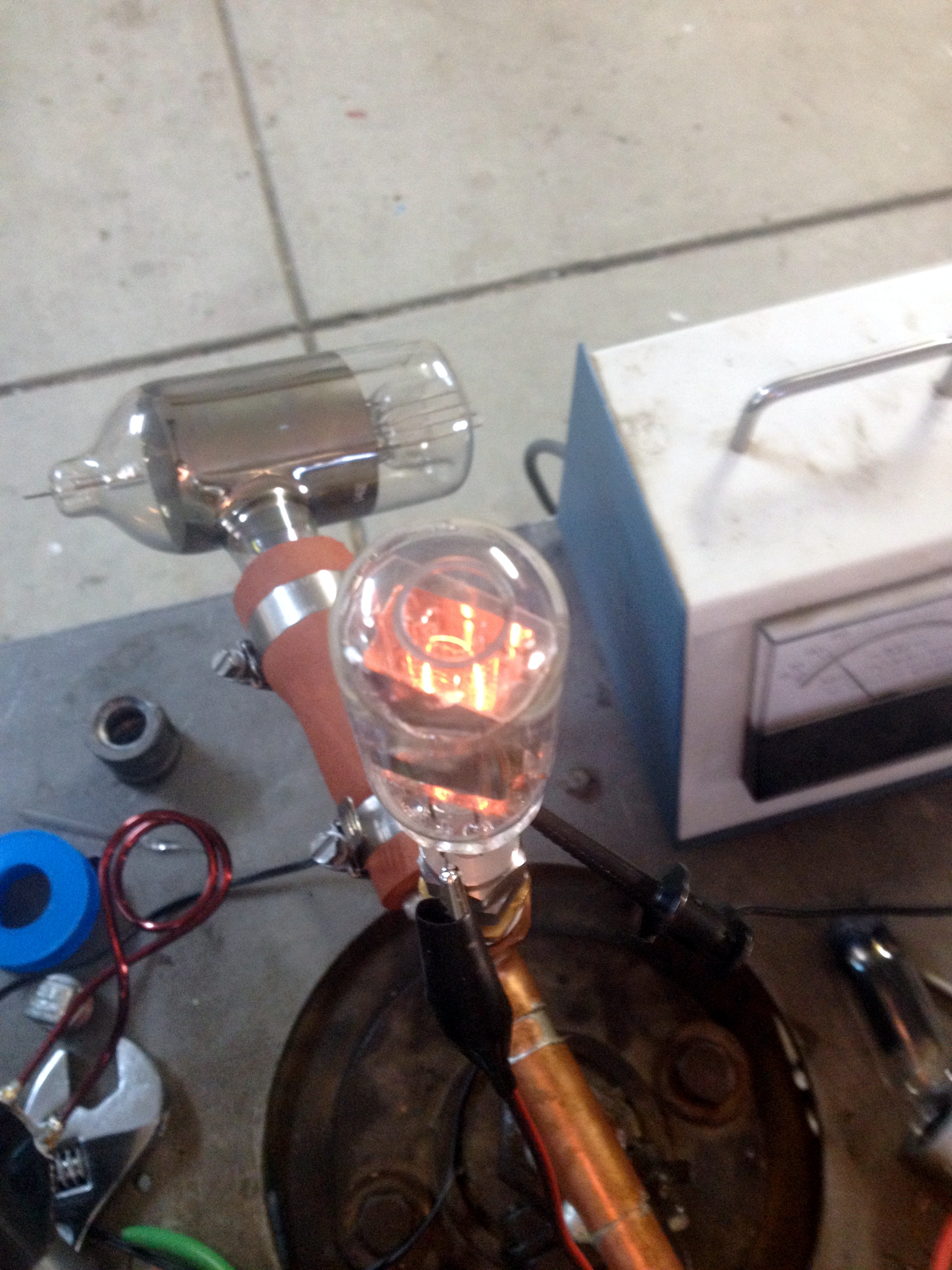Artisanal Vacuum Tubes: Hackaday Shows You How | Hackaday