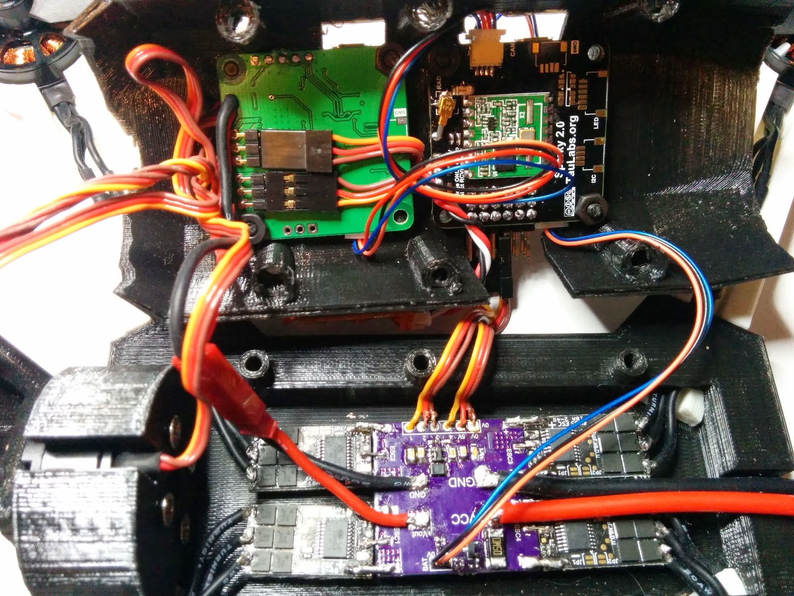 3D Printed Drone Follows The Leader | Hackaday