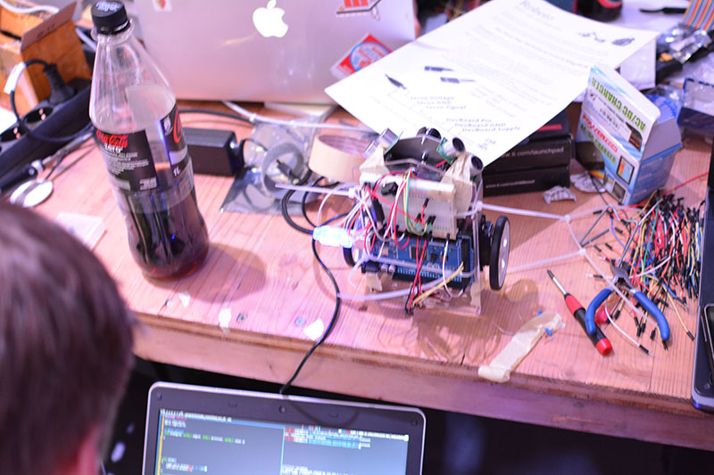 Solarbotics | Hackaday