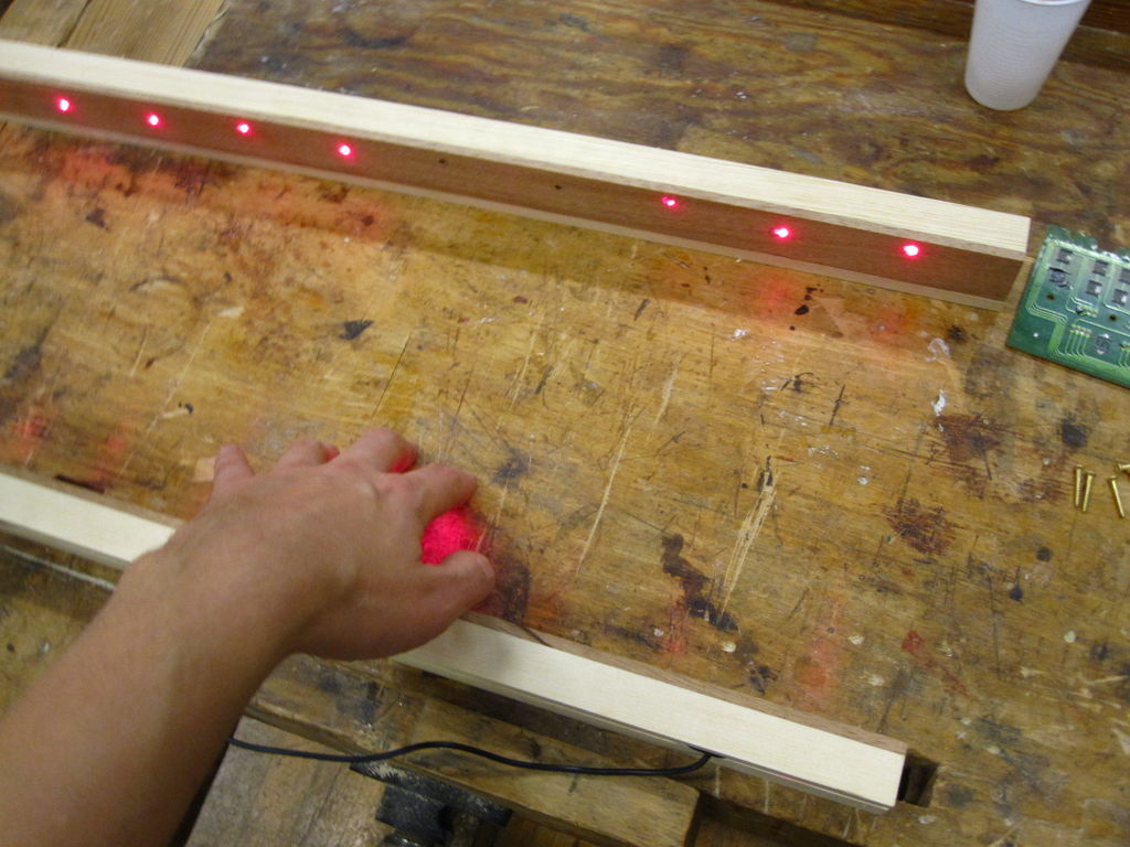MIDI Keyboard With Frickin’ Laser Keys | Hackaday