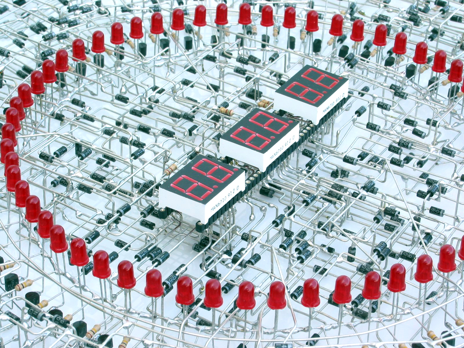 When Handmade Circuits Become Art | Hackaday
