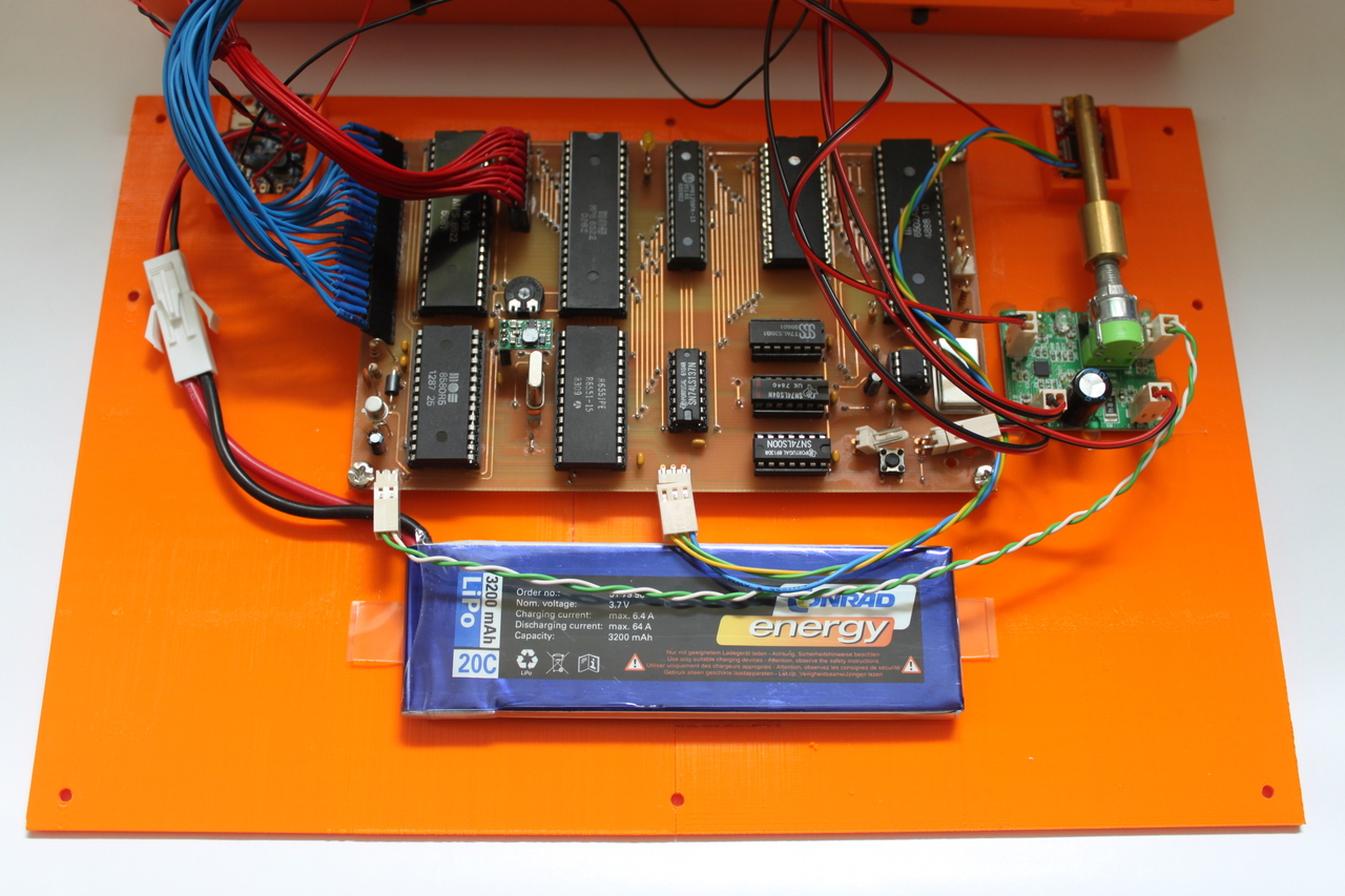 DIY 6502 Laptop Computer Looks And Works Great | Hackaday