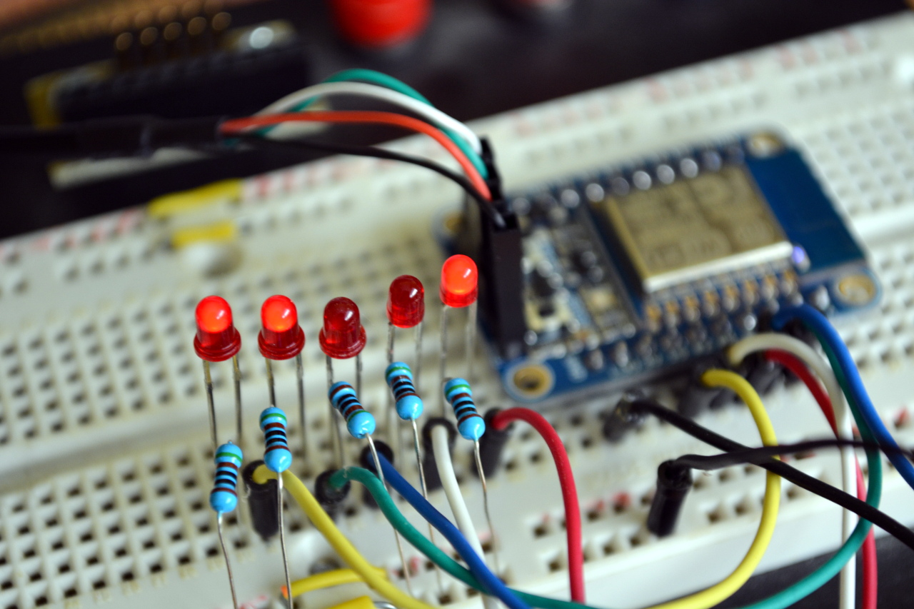 Review: HUZZAH Is The ESP8266 WiFi Setup You Need | Hackaday