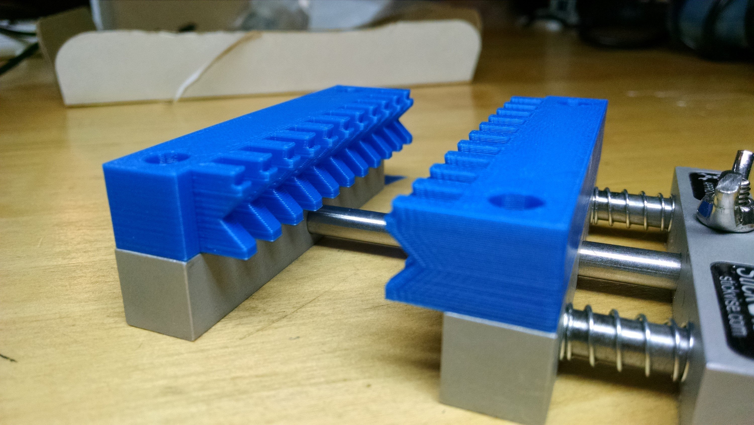 Review: Stickvise Needs A Place On Your Bench | Hackaday
