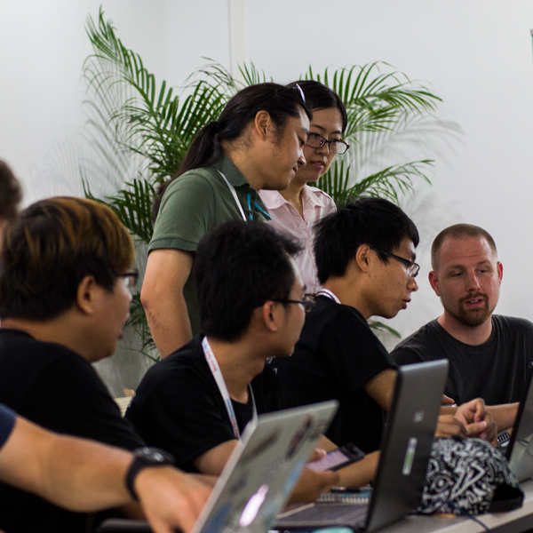 The Spirit Of Hackaday Shines In Shenzhen Hackaday 6108