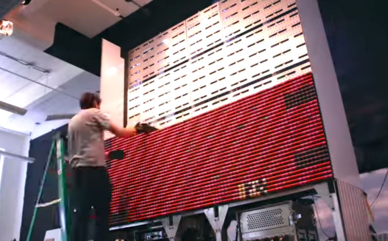 Assembling-thread-screen | Hackaday