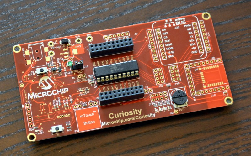 Review: Microchip Curiosity Is A Gorgeous New 8-bit Dev Board | Hackaday