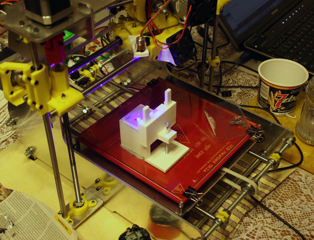 Sinterit Pulls SLS 3D Printer Entry Level Price Down To Just $8k | Hackaday