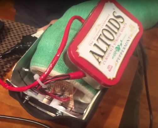 Broken Finger Is No Obstacle To Modern Hacker | Hackaday
