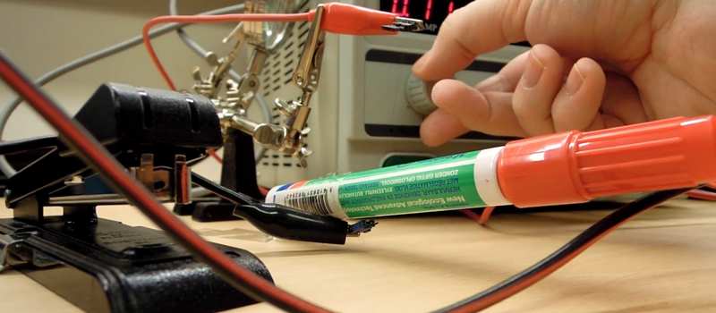 Muscle Wire Pen Dances To Duke Nukem | Hackaday