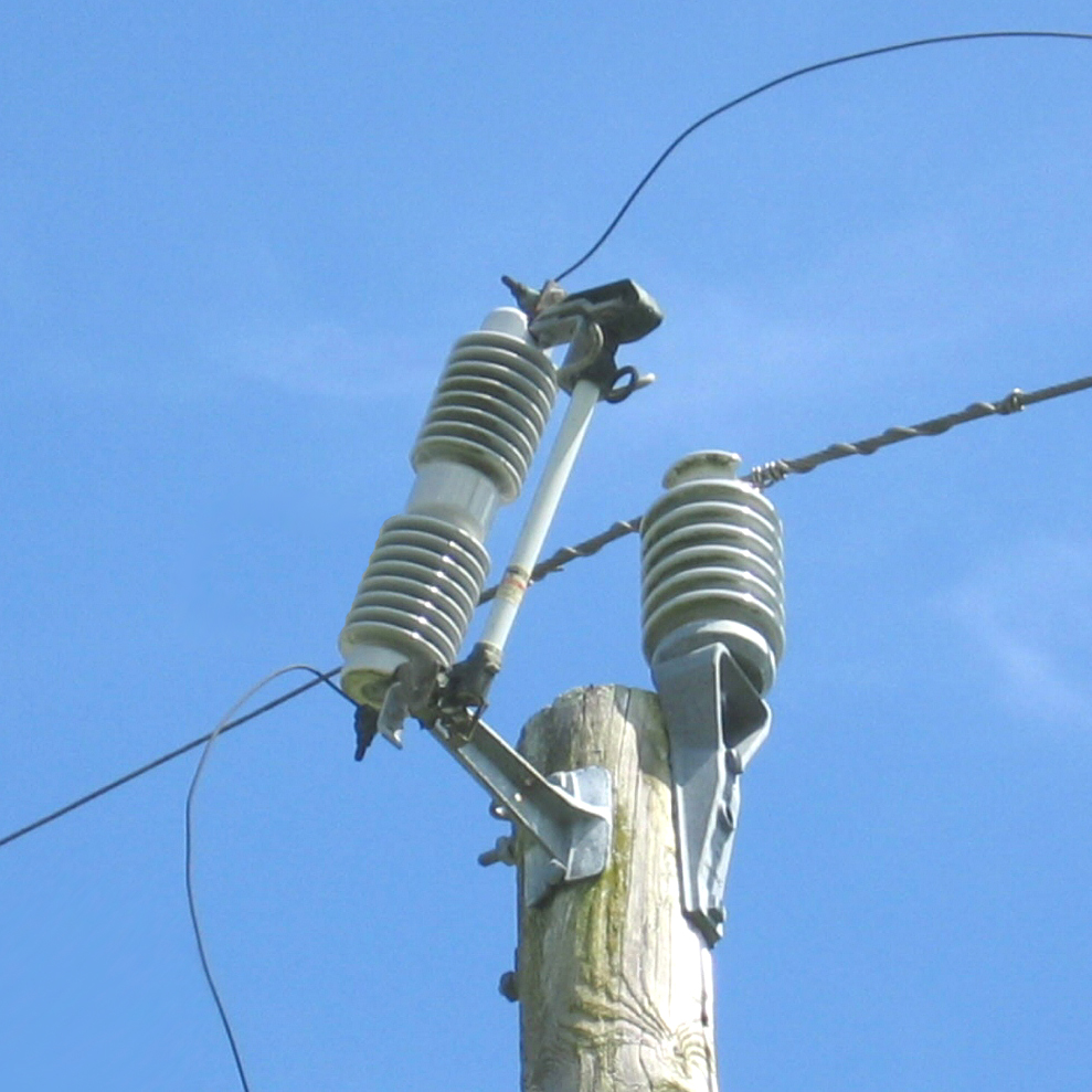 A Field Guide To The North American Utility Pole | Hackaday