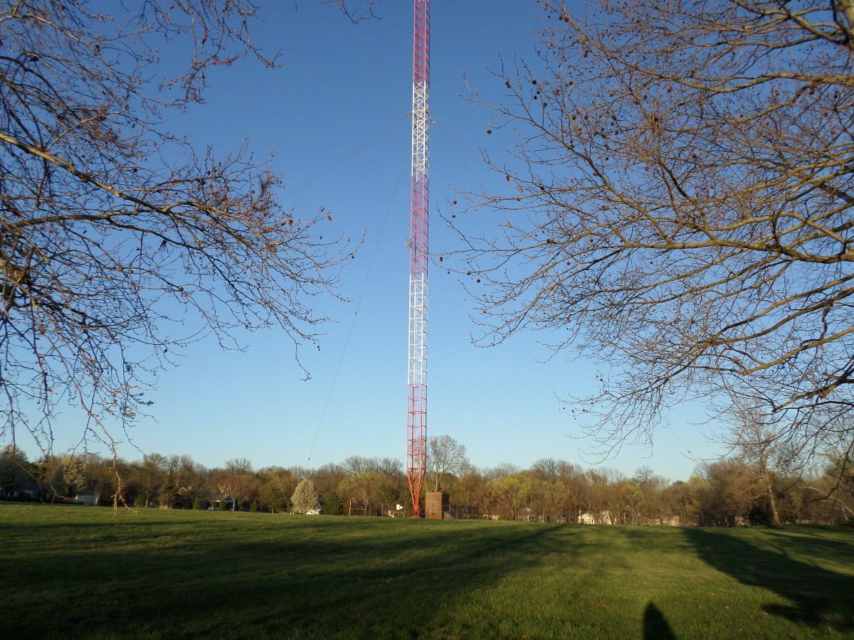 A Field Guide To The North American Communications Tower | Hackaday