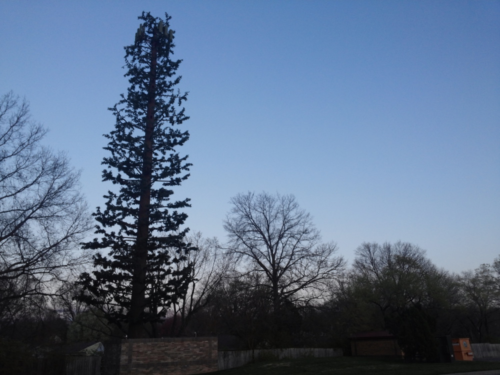 A Field Guide To The North American Communications Tower | Hackaday