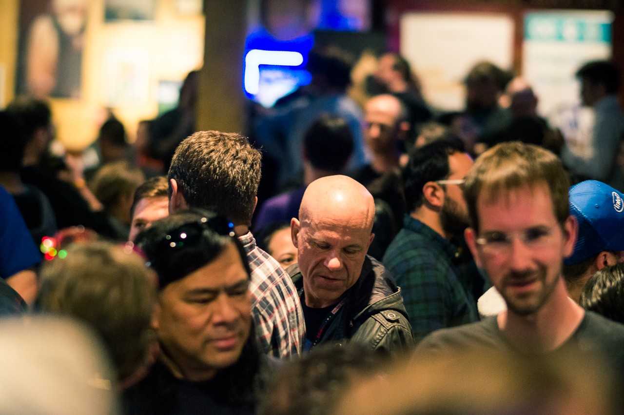 How To Have A Beer With Every Electronics Person | Hackaday