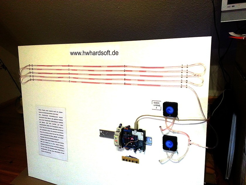 Paraffin Oil And Water Dot Matrix Display | Hackaday