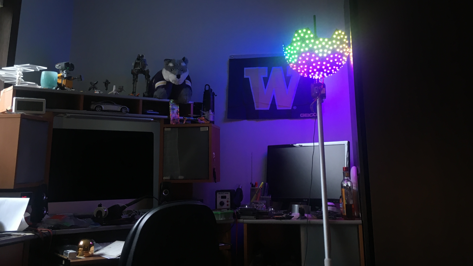 540 LEDs On A Geodesic Sphere | Hackaday
