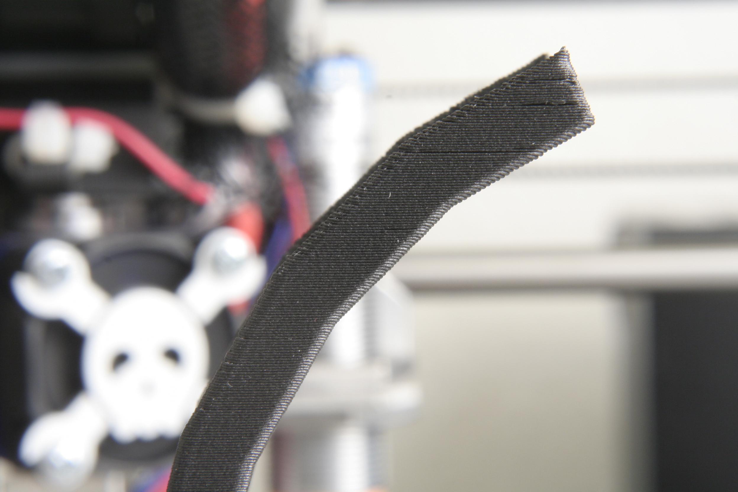 FR-colorfabb-cf-20-overhang-side | Hackaday