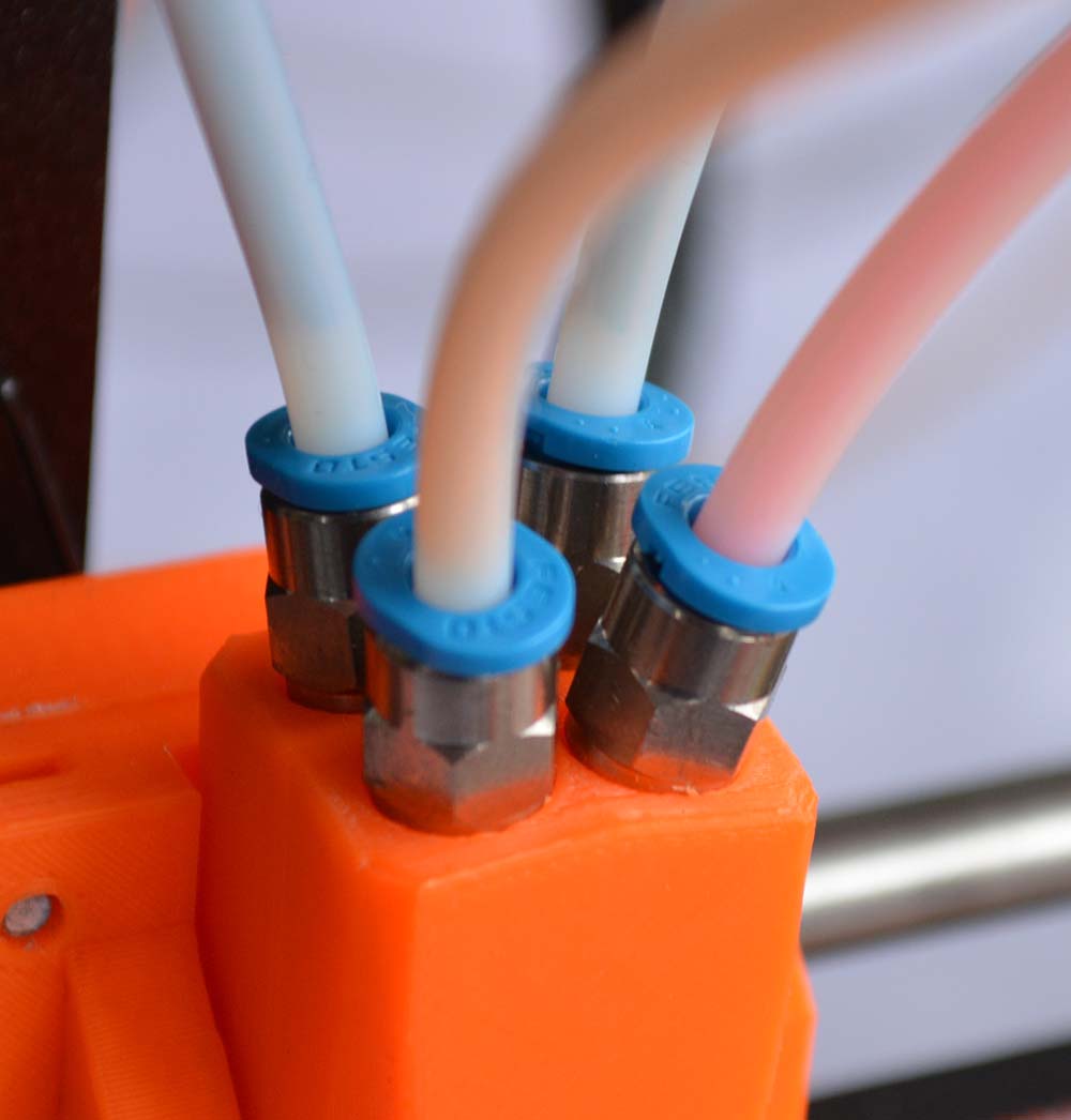 Maker Faire Multicolor And Multi Material 3D Printing | Hackaday