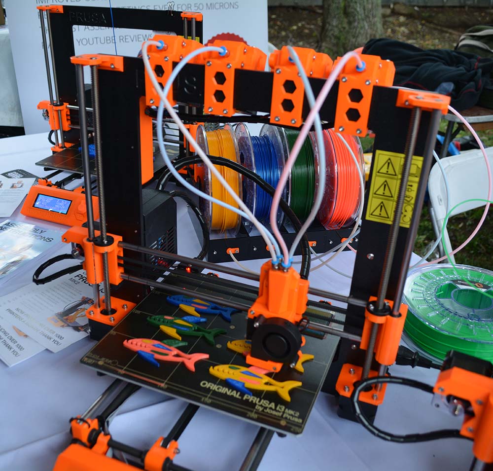 Maker Faire Multicolor And Multi Material 3D Printing | Hackaday