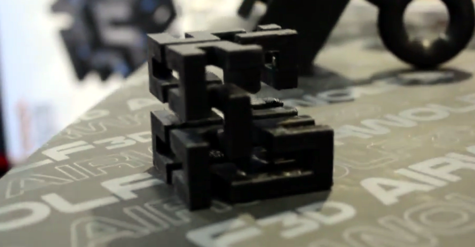 CES2017: Dissolvable Support Material | Hackaday