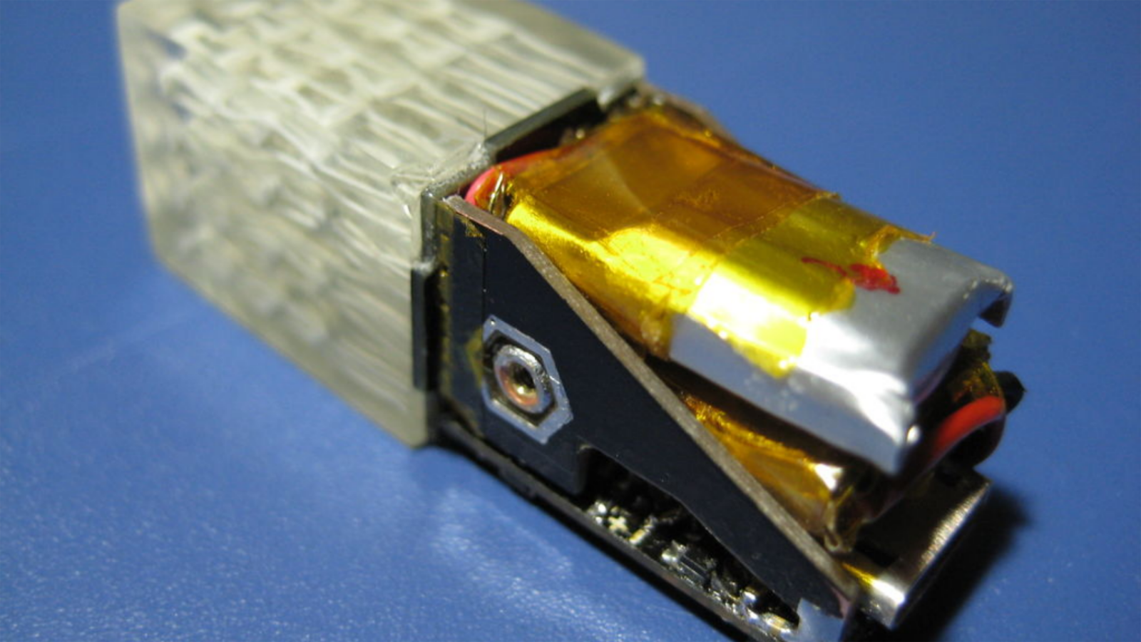 World’s Smallest LED Cube – Again | Hackaday