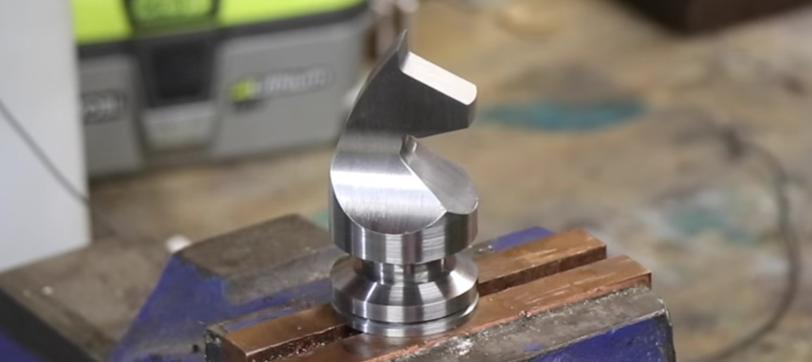 Heavy Metal Chess | Hackaday