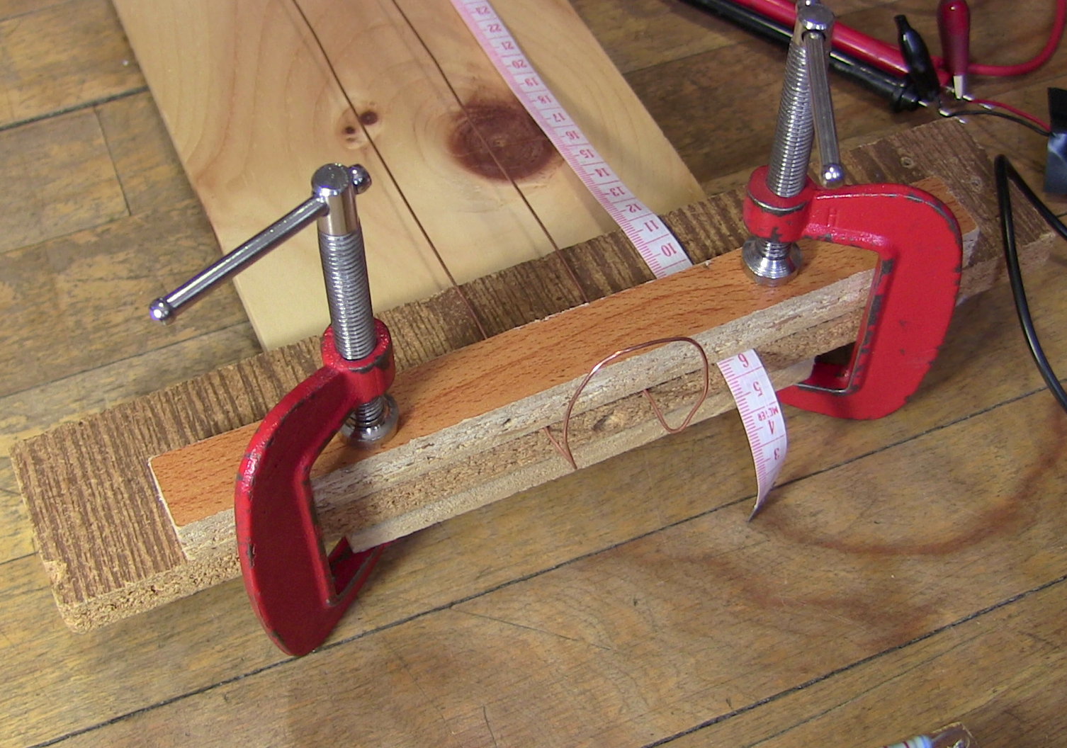 Using A Lecher Line To Measure High Frequency | Hackaday