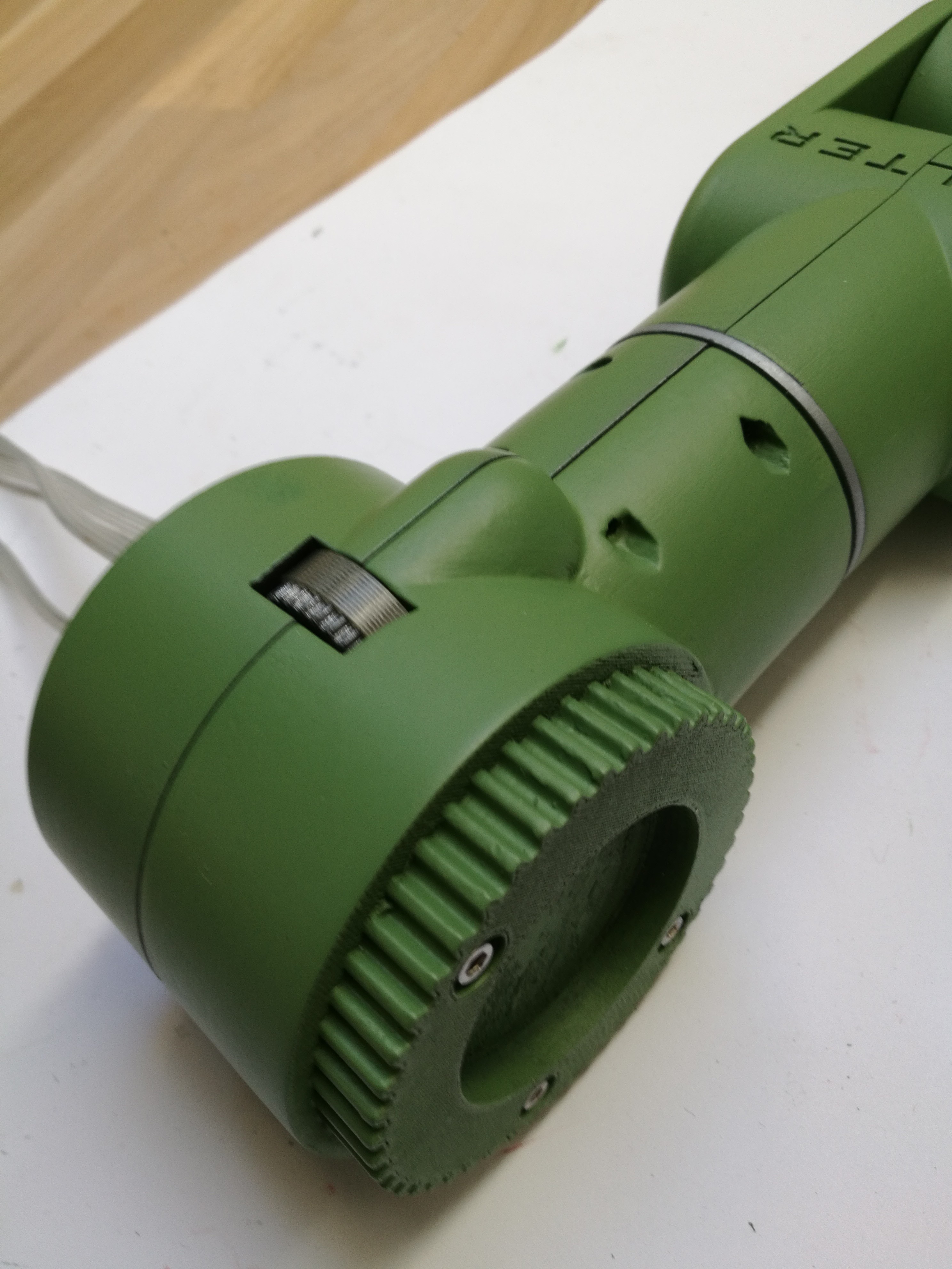 Walter Is The Slickest Retro-Futuristic Robot Arm | Hackaday