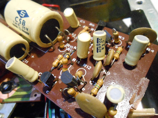 Retro Teardown: Inside An 8-Track Stereo Player | Hackaday