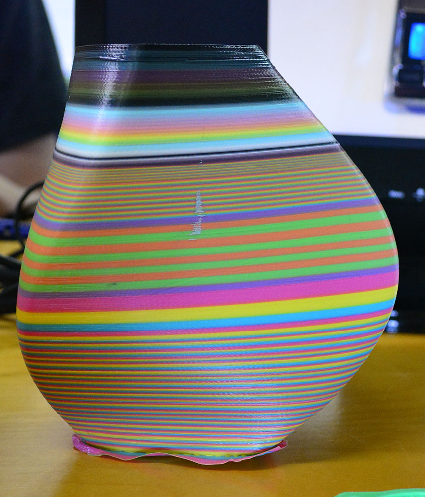 MRRF 17: True Color 3D Printing | Hackaday