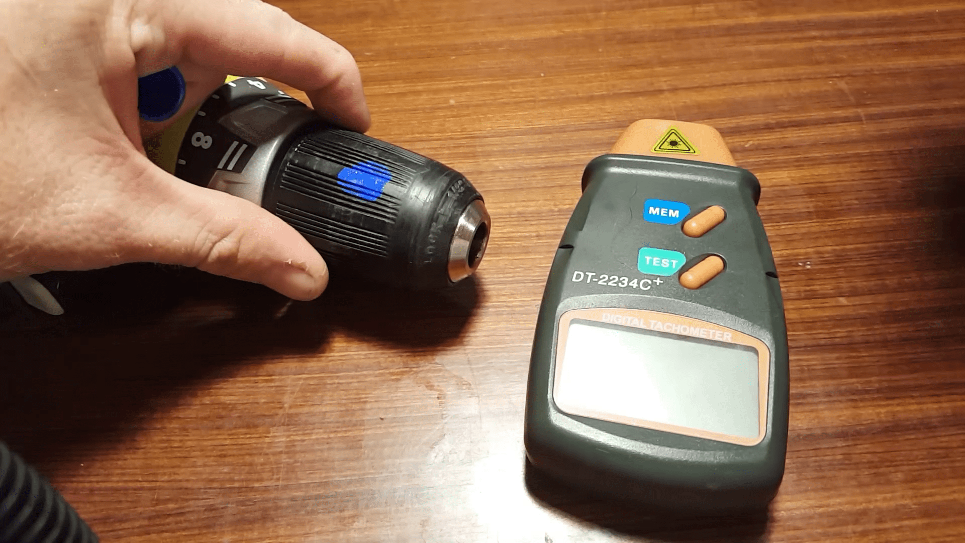 How To Use A Photo Tachometer | Hackaday