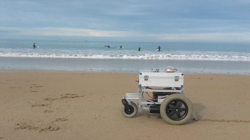 Hackaday Prize: An Autonomous Beach Art Robot | Hackaday