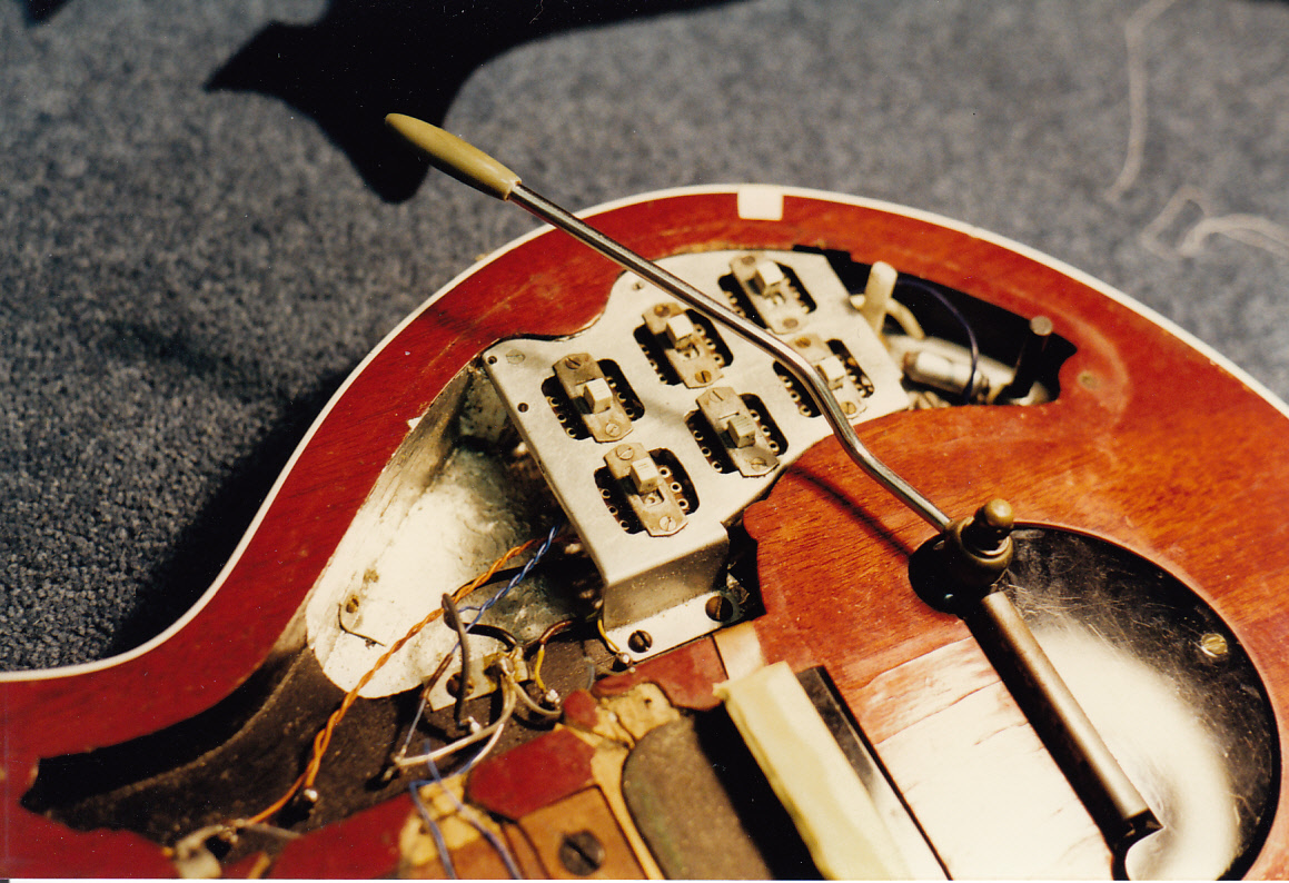 The Red Special: Brian May’s Handmade Guitar | Hackaday