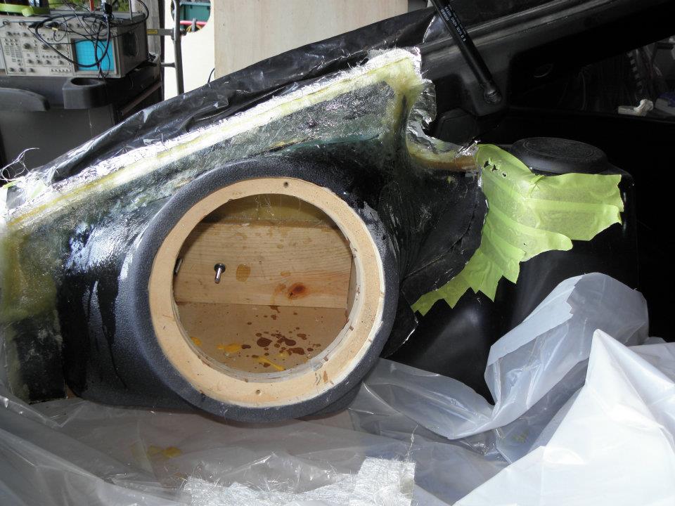 How To Do Beautiful Enclosures With Custom Fiberglass | Hackaday