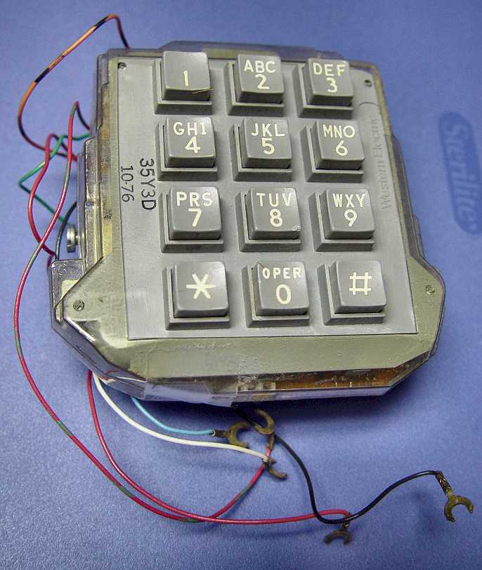In-Band Signaling: Dual-Tone Multifrequency Dialing | Hackaday