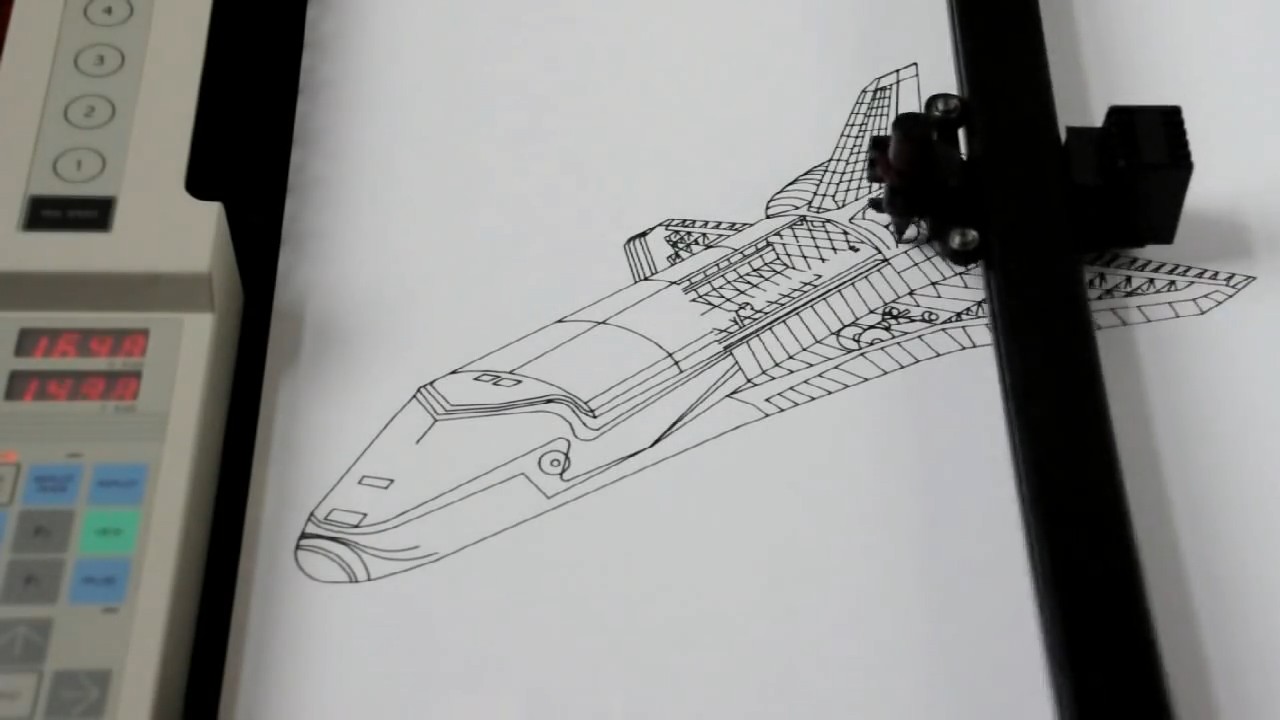 Roland-dxy-1300-pen-plotter-drawing-the-autocad-space-shuttle-dwg-from ...