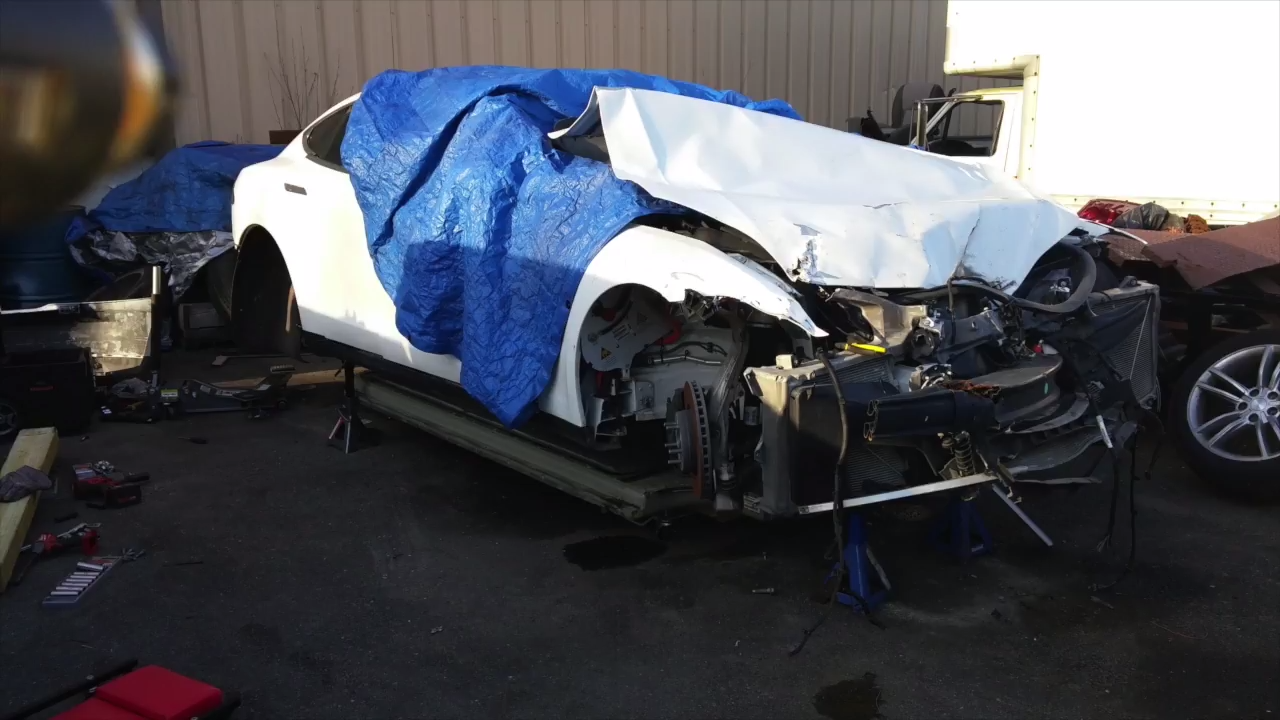 Salvaging Your Way To A Working Tesla Model S For $6500 | Hackaday