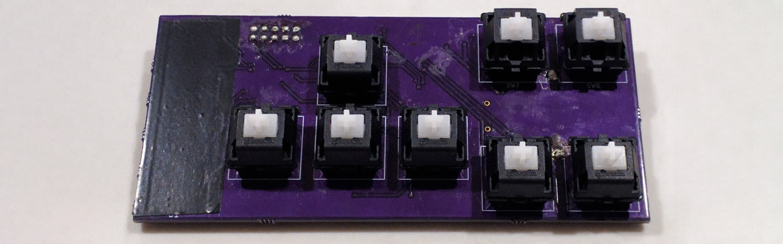 Hackaday Prize Entry: Giving Phones Their Tactile Buttons Back | Hackaday