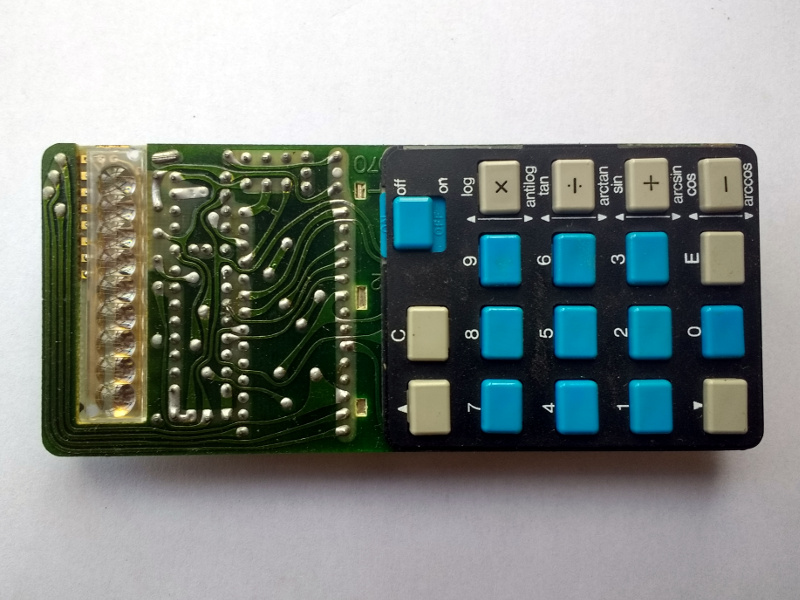 Teardown With A Twist: 1975 Sinclair Scientific Calculator | Hackaday