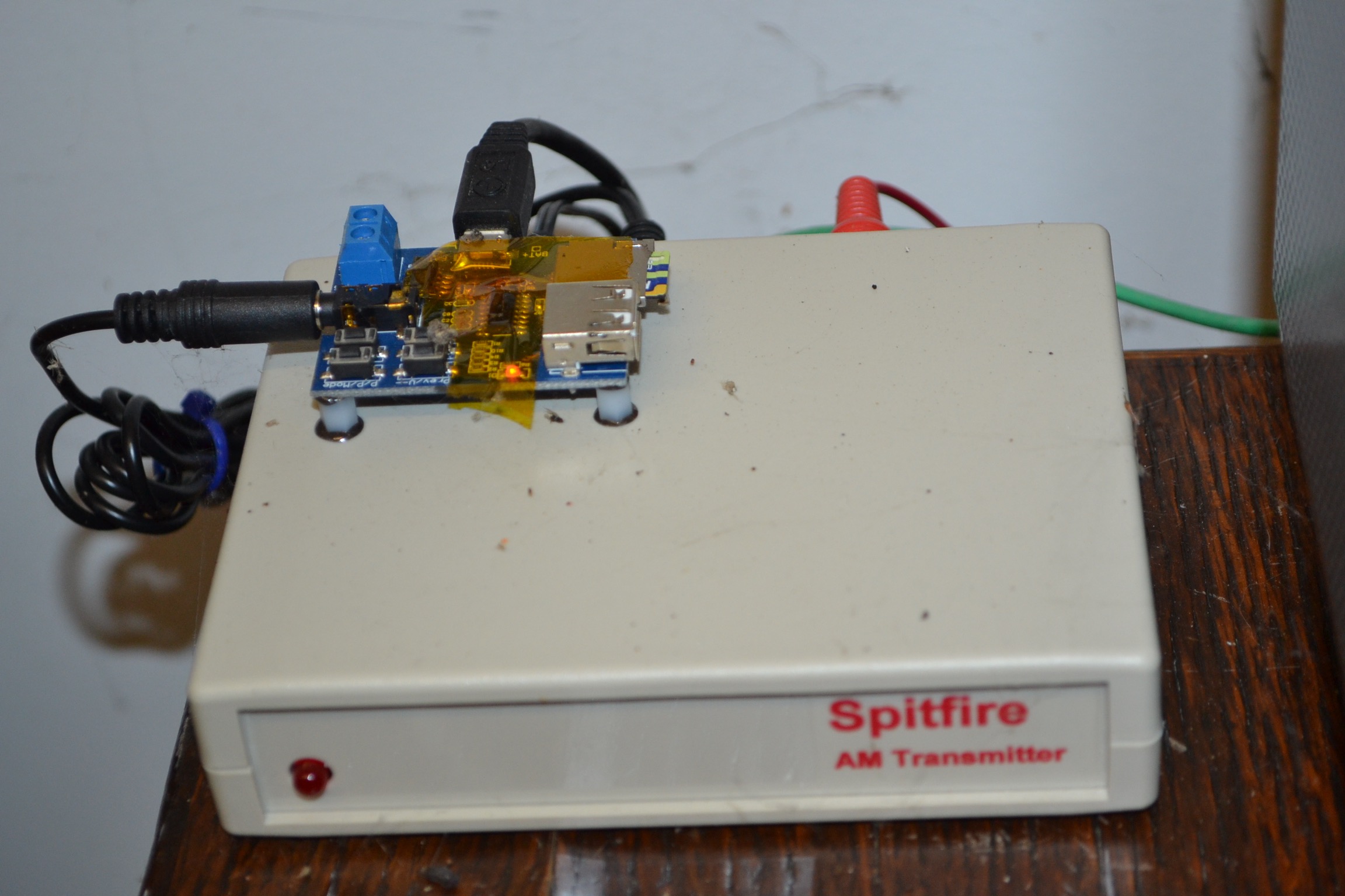 Dust Off Those AM Radios, There’s Something Good On! | Hackaday