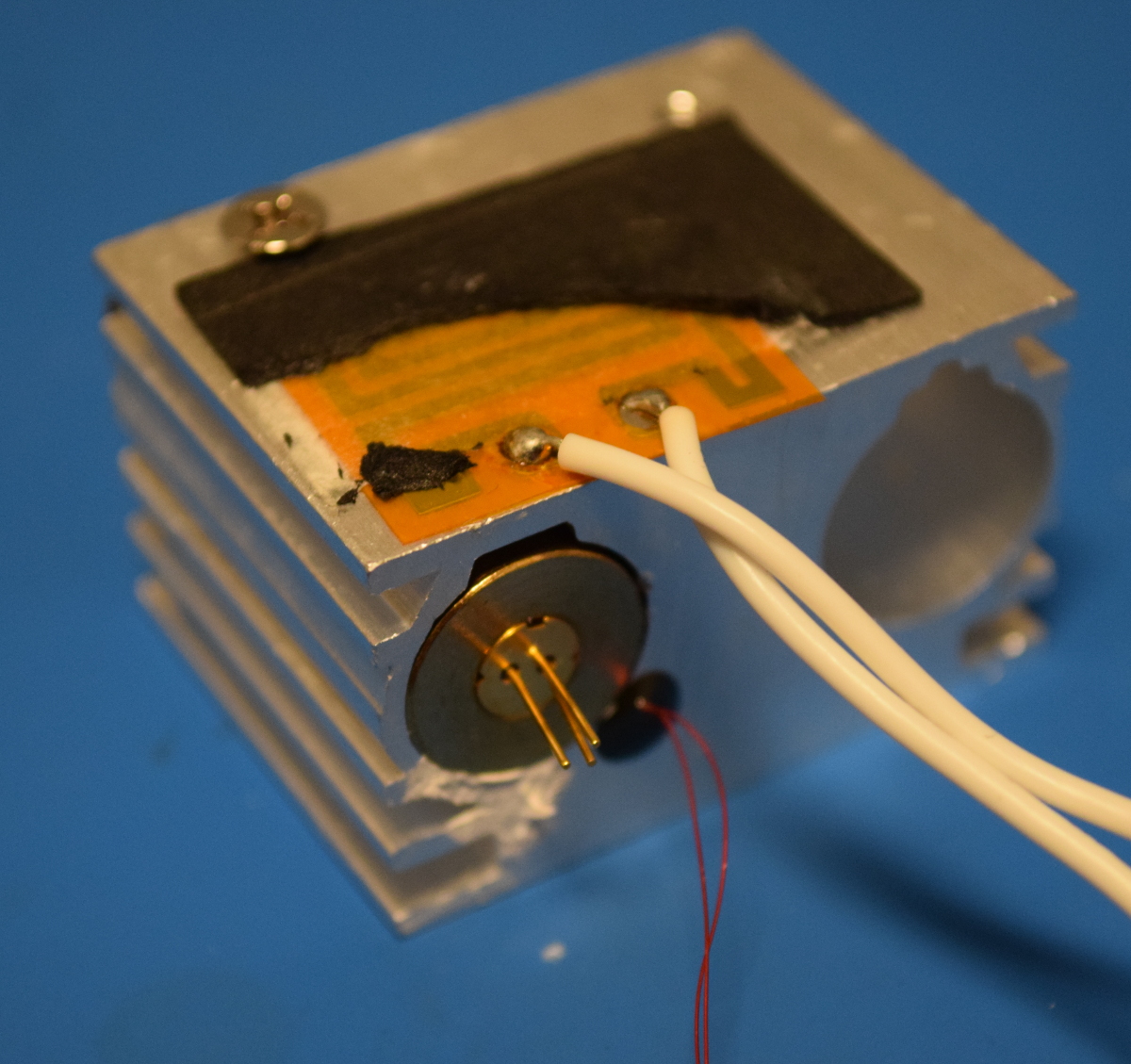 Teardown: What’s Inside A Christmas Laser Projector? | Hackaday