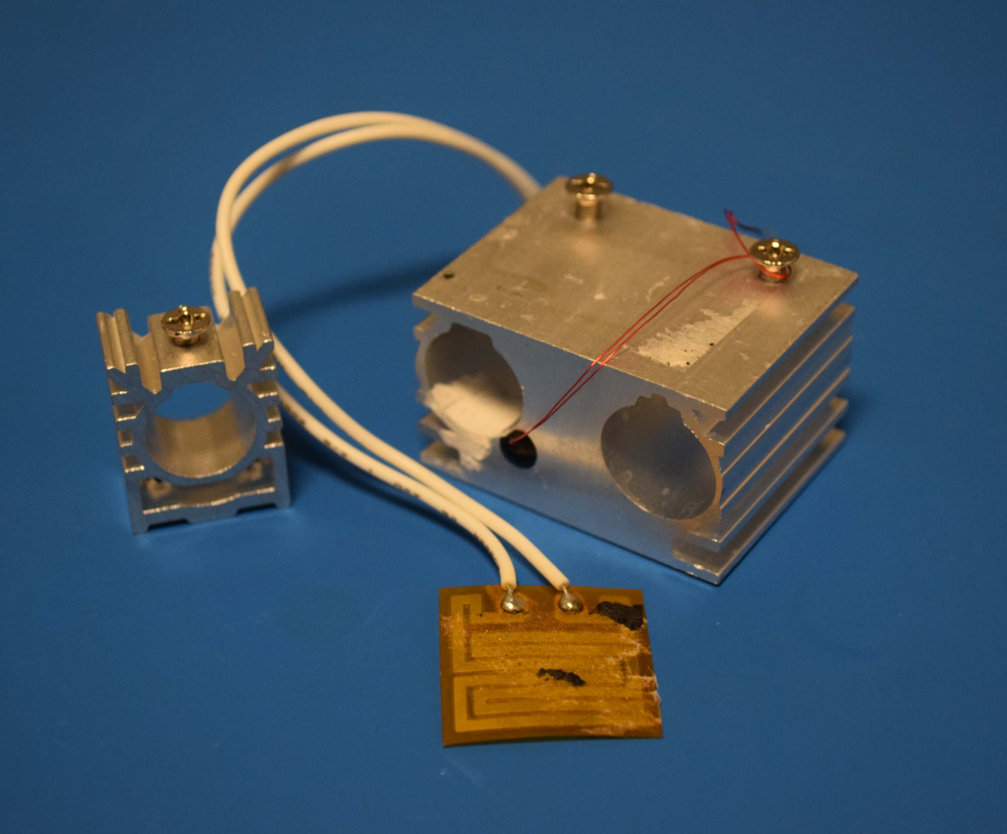 Teardown: What’s Inside A Christmas Laser Projector? | Hackaday