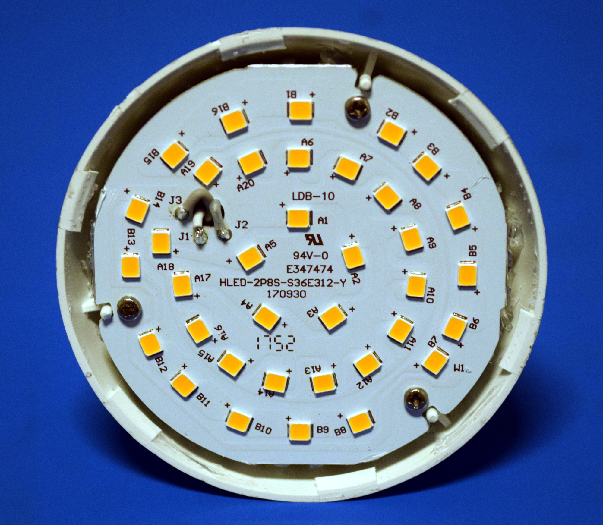 Teardown: LED Bulb Yields Tiny UPS | Hackaday