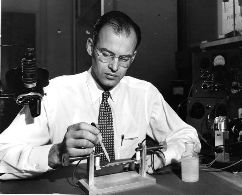 Robert Hall And The Solid-State Laser | Hackaday
