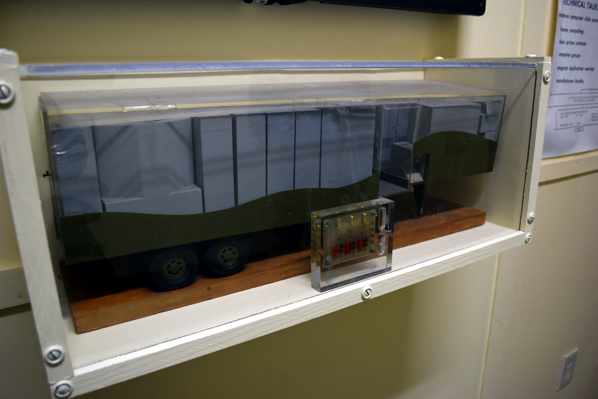 Vcfxiii_mobi2 | Hackaday