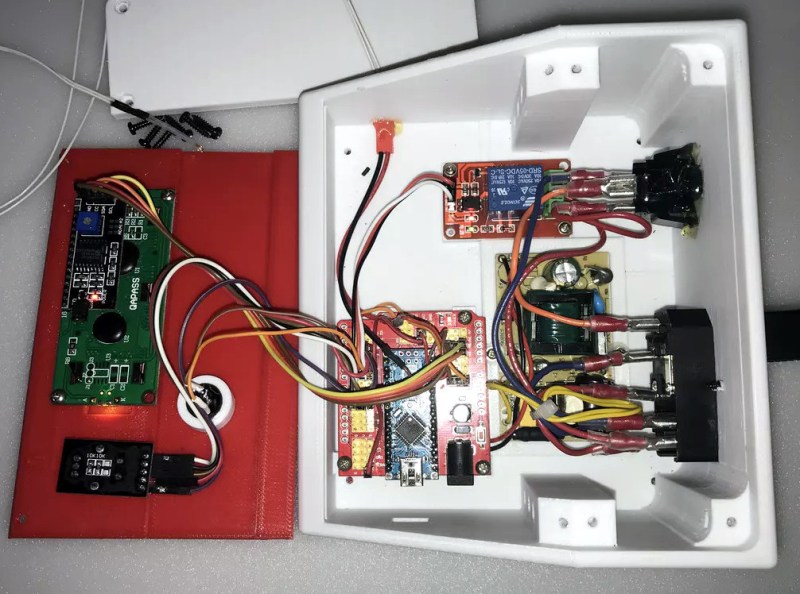Arduino Watchdog Sniffs Out Hot 3D Printers | Hackaday